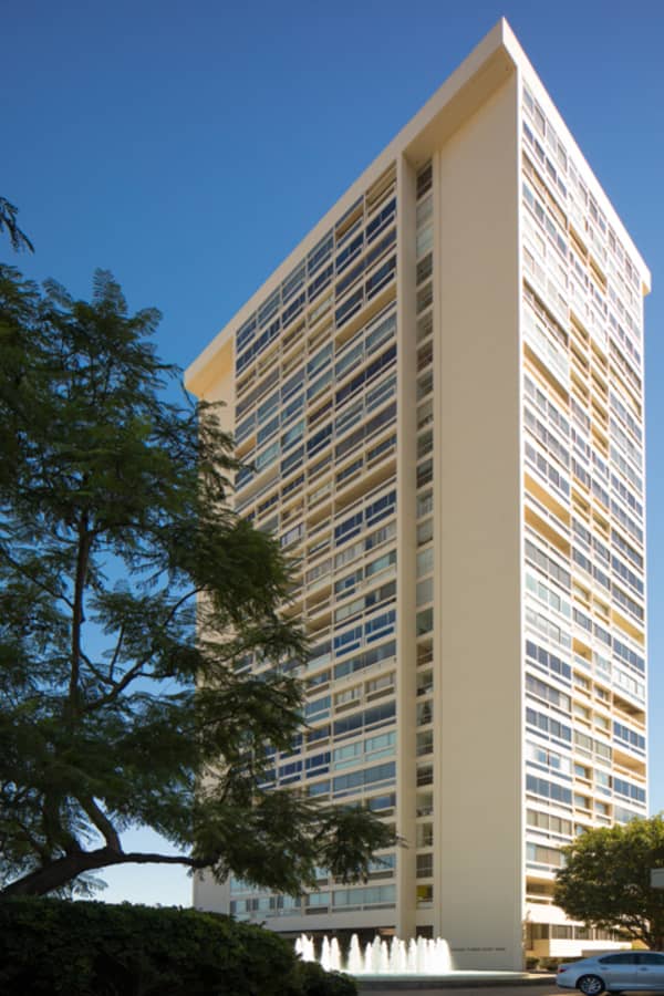 Luxury High Rise Residence