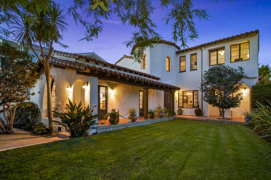 1644 Warnall Avenue, Comstock Hills