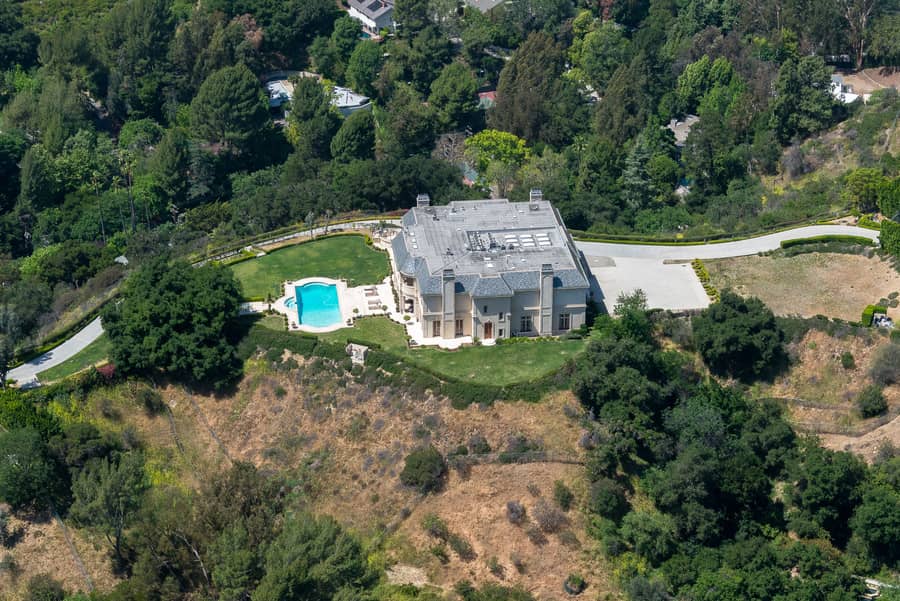 2571 Wallingford Dr, Beverly Hills, CA 90210