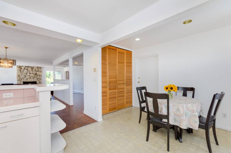 4867 Round Top Dr, Los Angeles, CA 90065
