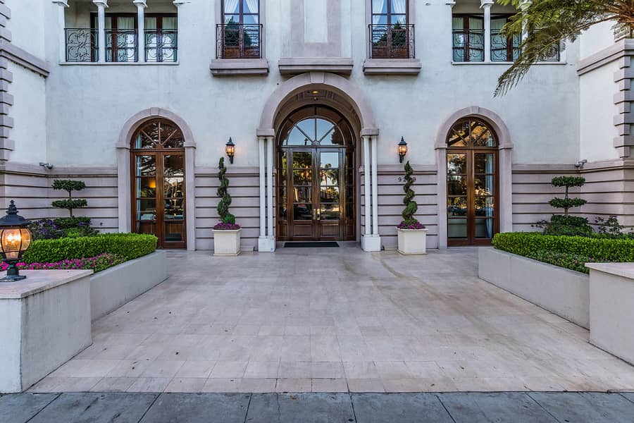 9249 Burton Way, Unit 203, Beverly Hills, CA 90210