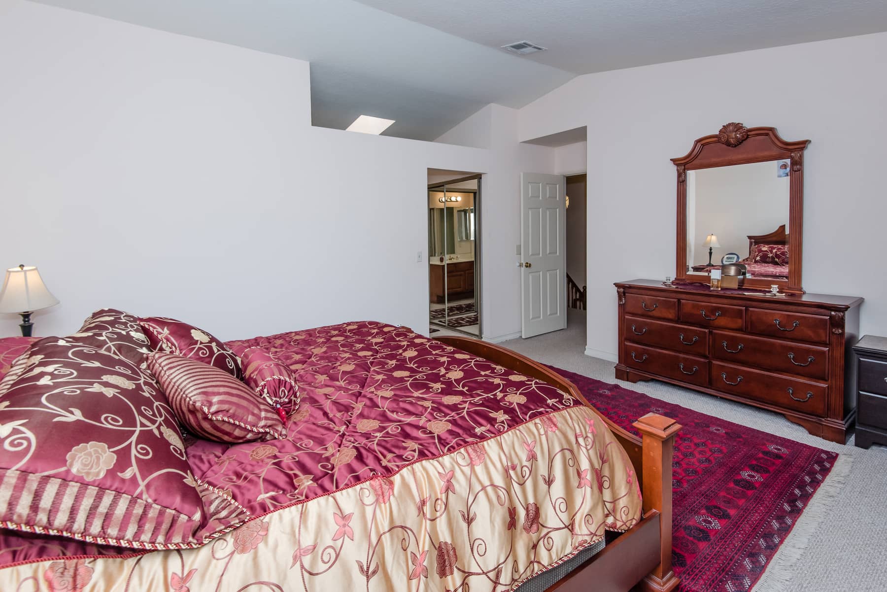 19815 Hatton Street, Winnetka, CA 91306