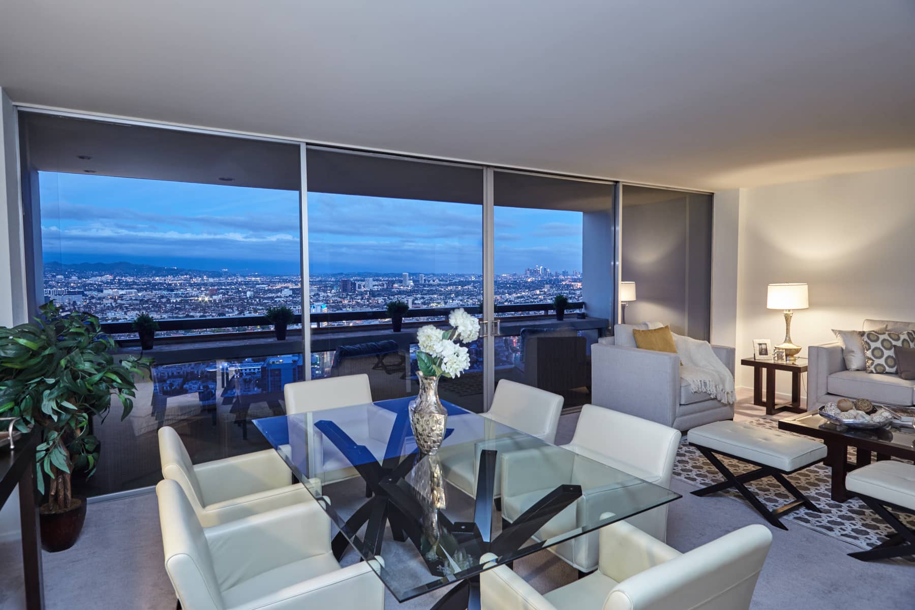 CENTURY TOWERS **27th floor Jr. Penthouse** #1 Best View in the Building