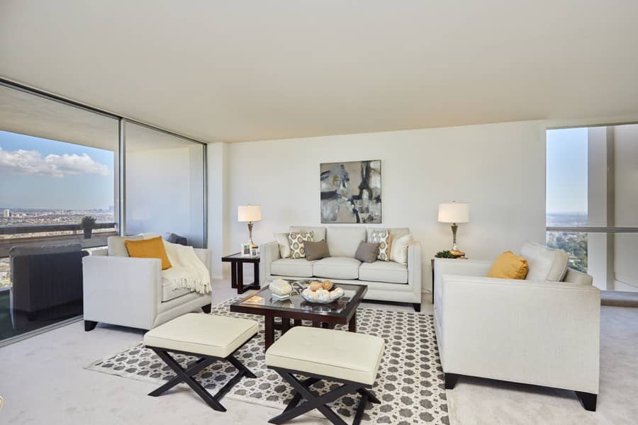 CENTURY TOWERS **27th floor Jr. Penthouse** #1 Best View in the Building