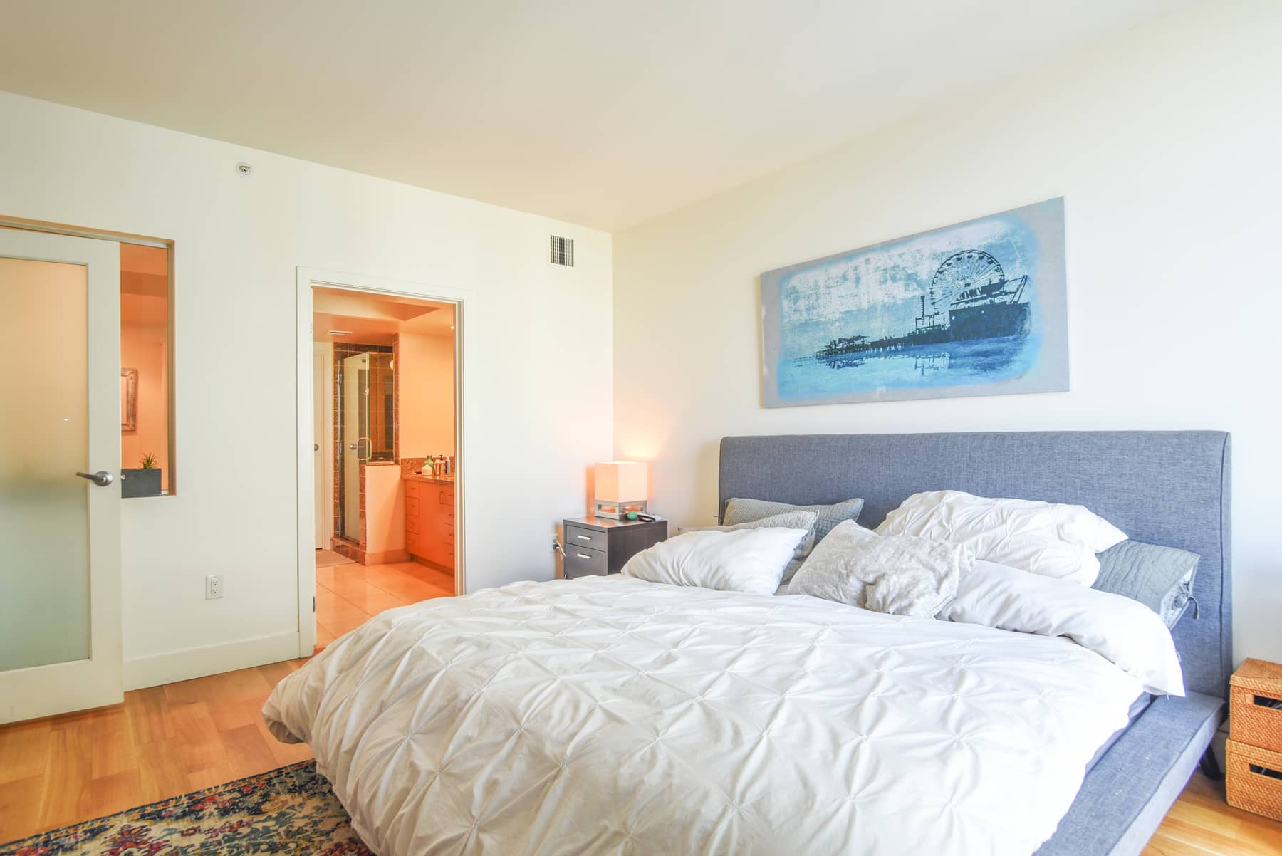 10th FLOOR CONDO WITH STUNNING VIEWS