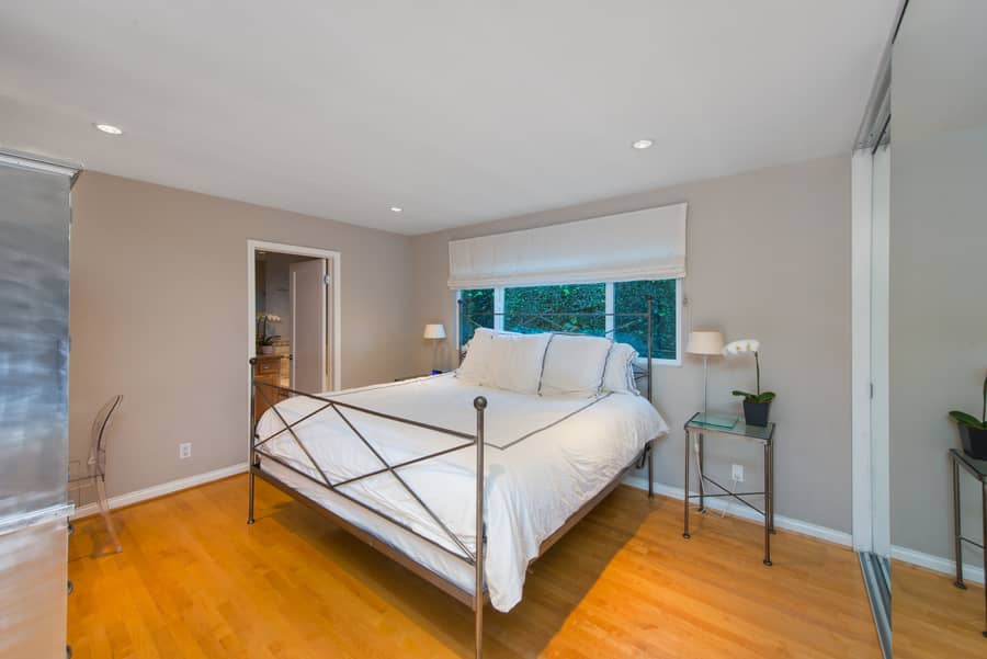 1585 Benedict Canyon Drive, Beverly Hills, CA 90210