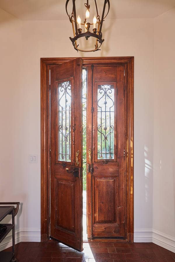 2708 Bowmont Dr, Beverly Hills, CA 90210, USA