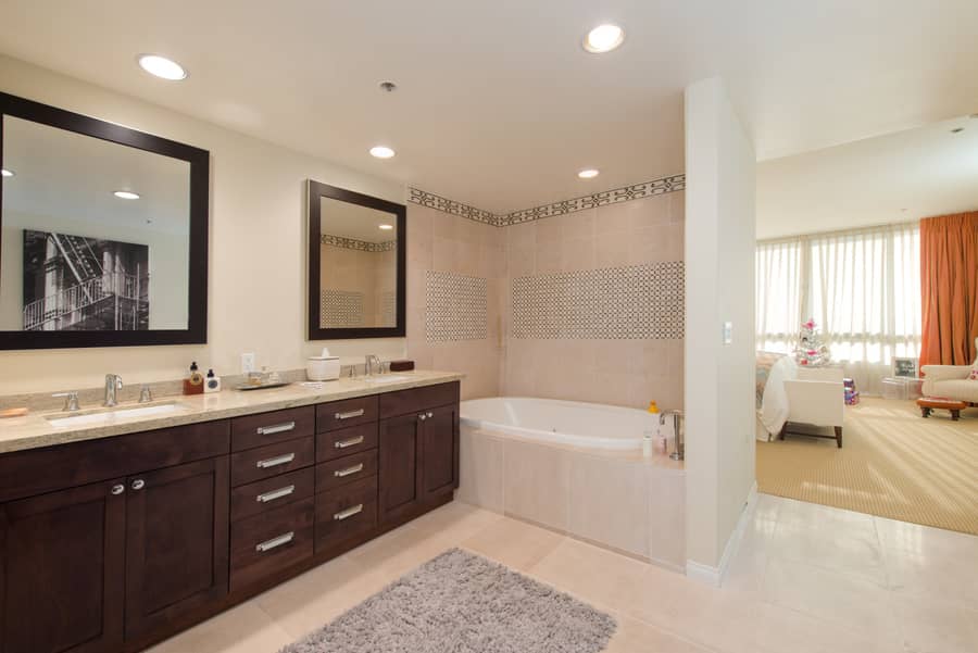 10430 Wilshire Blvd, Los Angeles, CA 90024