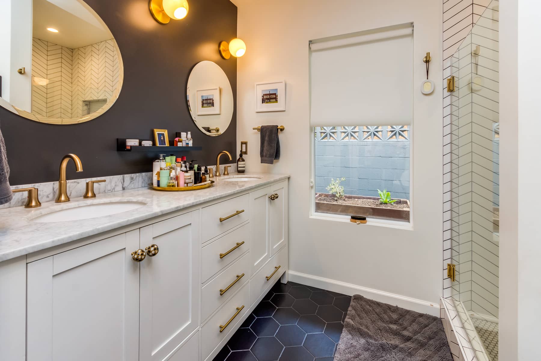 2235 Sunset Crest Dr, Los Angeles, CA 90046, USA